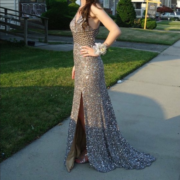 BG Haute | Dresses | Beautiful Embellished Bg Haute Prom Evening Gown ...